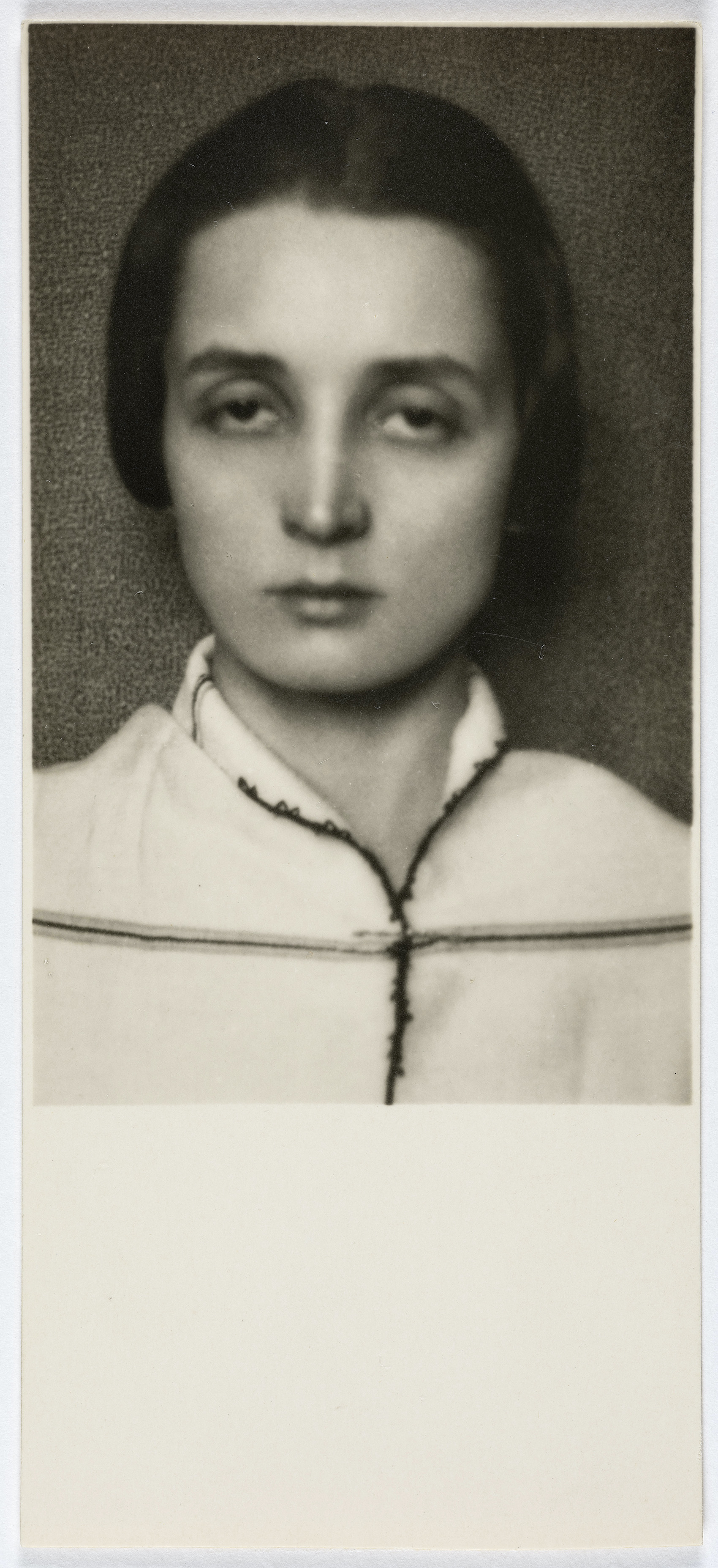 Kertész’s Portraits of Anne-Marie Merkel | The Art Institute of Chicago